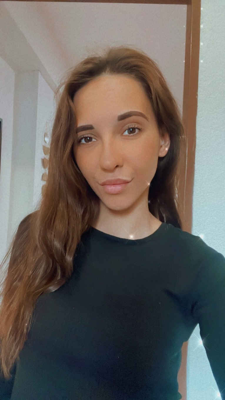 Ellie James Pictures And Videos And Similar Of Elliejames Fancentro Profile Erothots