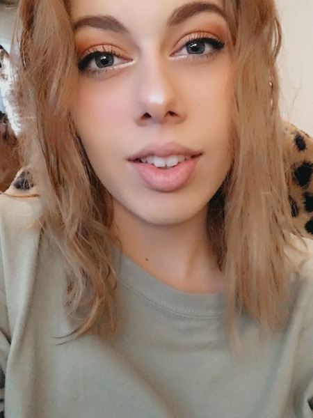Laracumkitten Profiles Clips Private Stories Direct Messaging Content Feed Fancentro